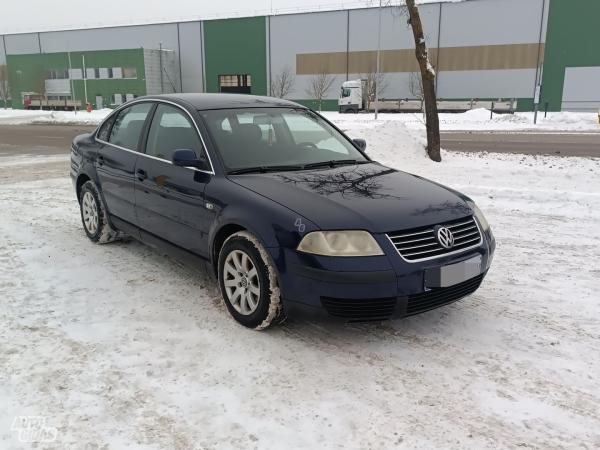 Volkswagen Passat 2004 in Siauliai, with an engine capacity of 1.90 L and mileage of 320 thousand km for 1700 €, photo 7 on AUTOMOTO.COM.LV