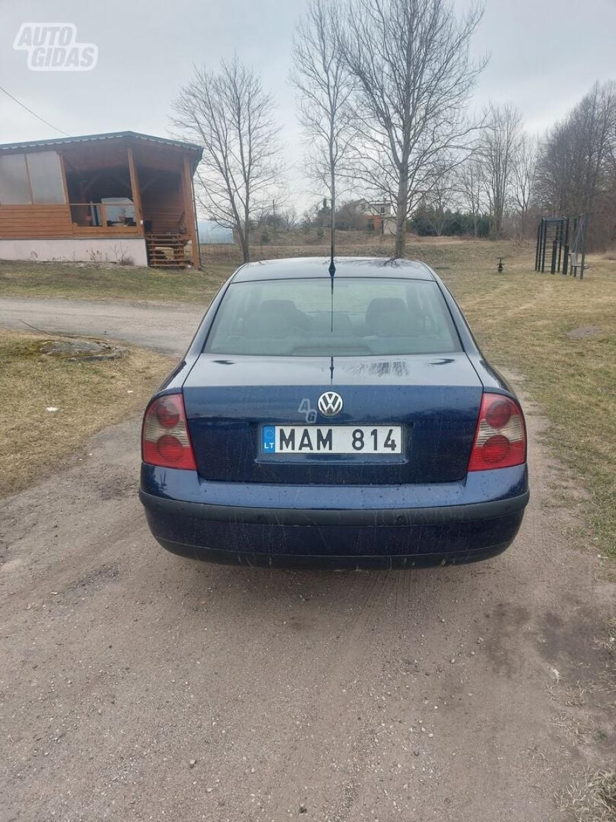 Volkswagen Passat 2004 Alīta, ar dzinēja tilpumu 1.90 L un nobraukumu 280 tūkst. km par 1650 €, foto 5 vietnē AUTOMOTO.COM.LV
