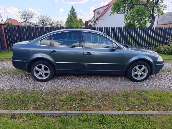 Volkswagen Passat 2004 in Marijampole, with an engine capacity of 1.90 L and mileage of 366 thousand km for 950 €, photo 4 on AUTOMOTO.COM.LV