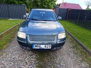Volkswagen Passat 2004 in Marijampole, with an engine capacity of 1.90 L and mileage of 366 thousand km for 850 €, photo 3 on AUTOMOTO.COM.LV