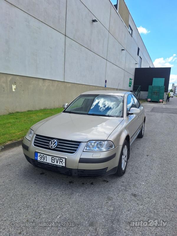 Volkswagen Passat 2004 in Tallinn, with an engine capacity of 1.90 L and mileage of 370 thousand km for 999 €, photo 1 on AUTOMOTO.COM.LV