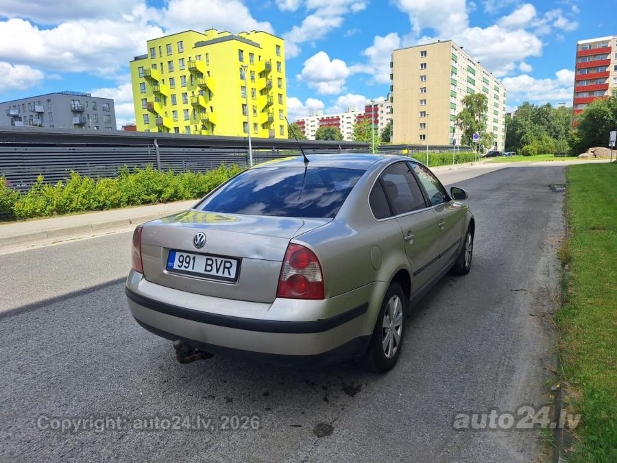 Фольксваген Пассат 2004 в Таллин, объемом двигателя 1.90 л и пробегом 370 тыс. км за 999 €, фото 5 на AUTOMOTO.COM.LV