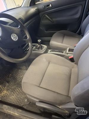Volkswagen Passat 2004 in Panevezys, with an engine capacity of 1.90 L and mileage of 192 thousand km for 250 €, photo 6 on AUTOMOTO.COM.LV