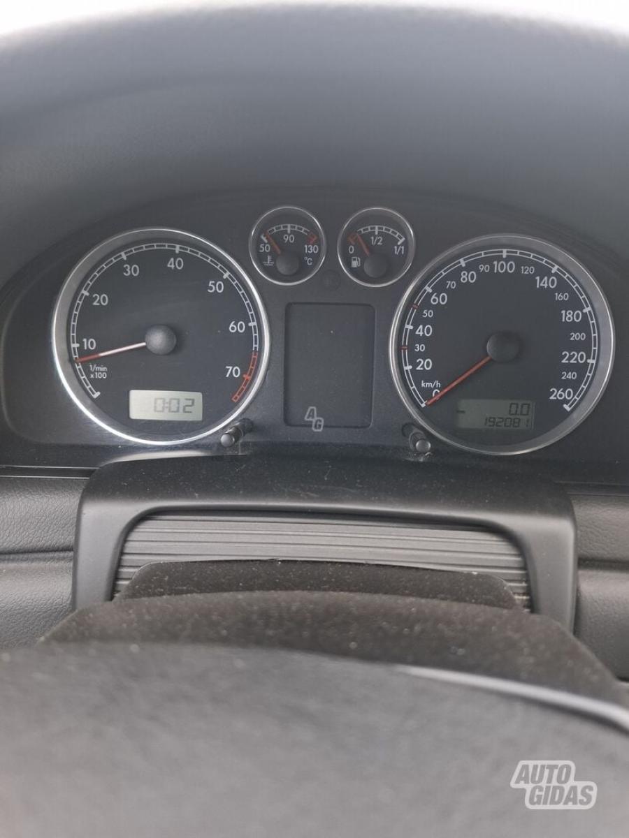 Volkswagen Passat 2004 in Panevezys, with an engine capacity of 1.90 L and mileage of 192 thousand km for 250 €, photo 7 on AUTOMOTO.COM.LV