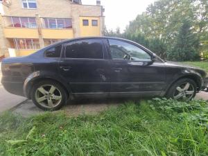 Фольксваген Пассат 2004 в Каунас, объемом двигателя 1.90 л и пробегом 500 тыс. км за 390 €, фото 6 на AUTOMOTO.COM.LV