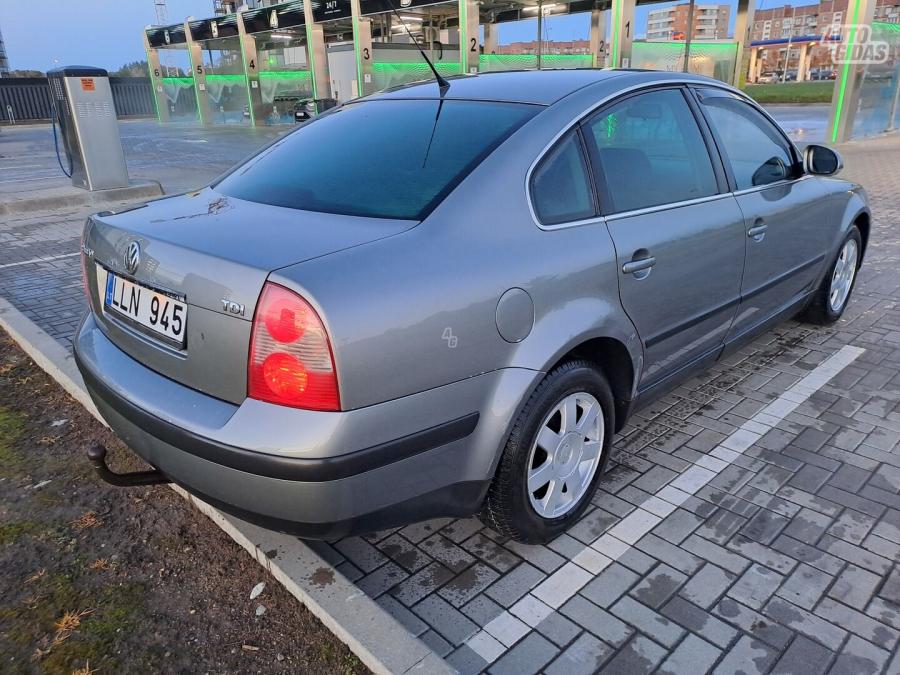 Фольксваген Пассат 2004 в Клайпеда, объемом двигателя 1.90 л и пробегом 320 тыс. км за 1580 €, фото 5 на AUTOMOTO.COM.LV