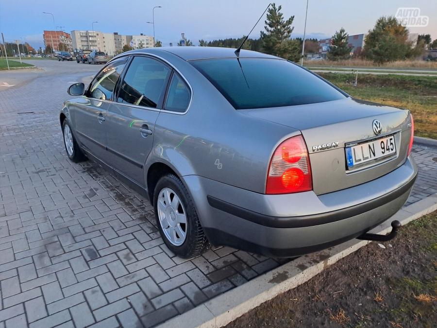 Фольксваген Пассат 2004 в Клайпеда, объемом двигателя 1.90 л и пробегом 320 тыс. км за 1580 €, фото 7 на AUTOMOTO.COM.LV