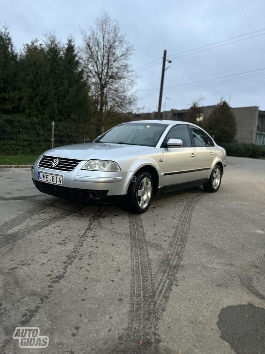 Volkswagen Passat 2004 in Kretinga, with an engine capacity of 1.90 L and mileage of 378 thousand km for 1200 €, photo 1 on AUTOMOTO.COM.LV