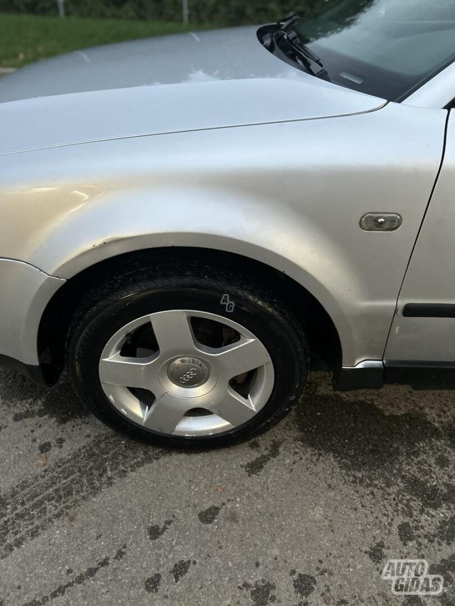 Volkswagen Passat 2004 in Kretinga, with an engine capacity of 1.90 L and mileage of 378 thousand km for 1200 €, photo 11 on AUTOMOTO.COM.LV