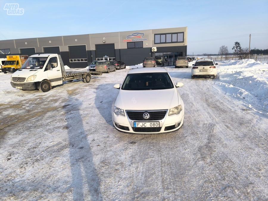 Volkswagen Passat 2005 Kauņa, ar dzinēja tilpumu 1.90 L un nobraukumu 350 tūkst. km par 590 €, foto 1 vietnē AUTOMOTO.COM.LV