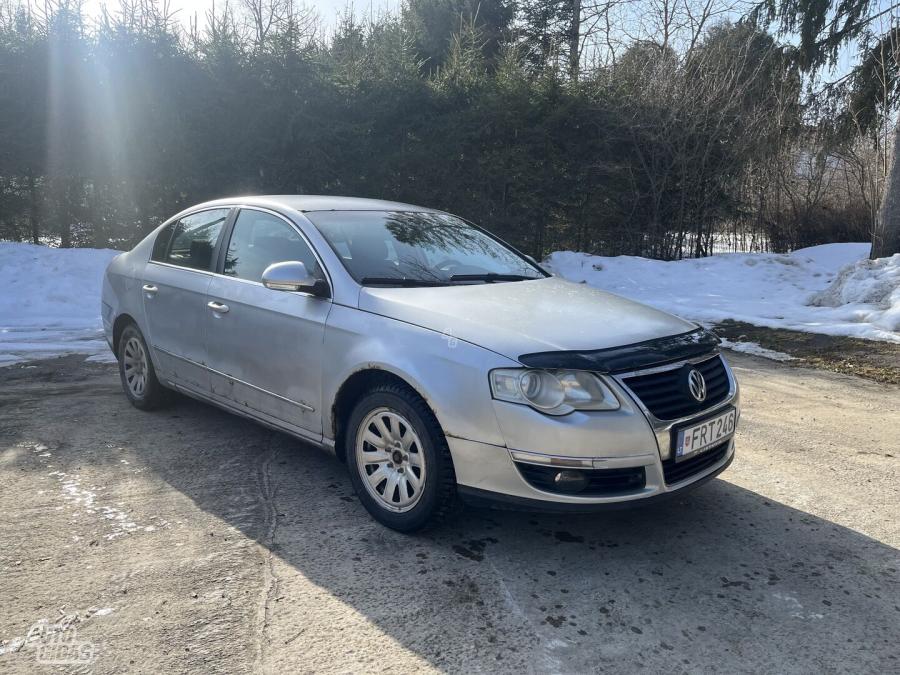 Volkswagen Passat 2005 in Siauliai, with an engine capacity of 1.90 L and mileage of 40 thousand km for 1000 €, photo 1 on AUTOMOTO.COM.LV