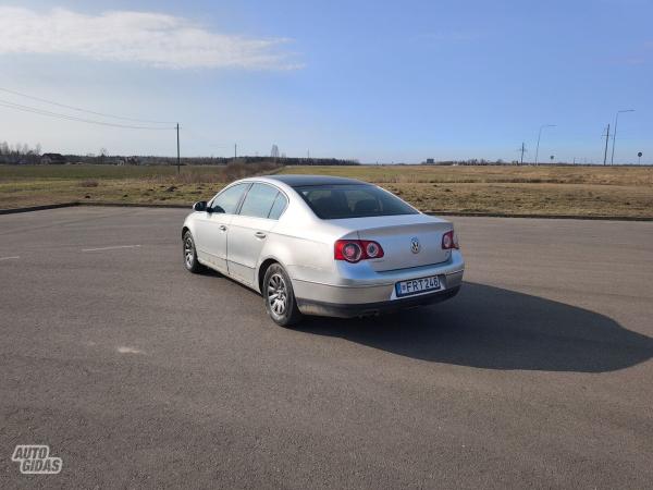 Volkswagen Passat 2005 in Siauliai, with an engine capacity of 1.90 L and mileage of 360 thousand km for 950 €, photo 4 on AUTOMOTO.COM.LV