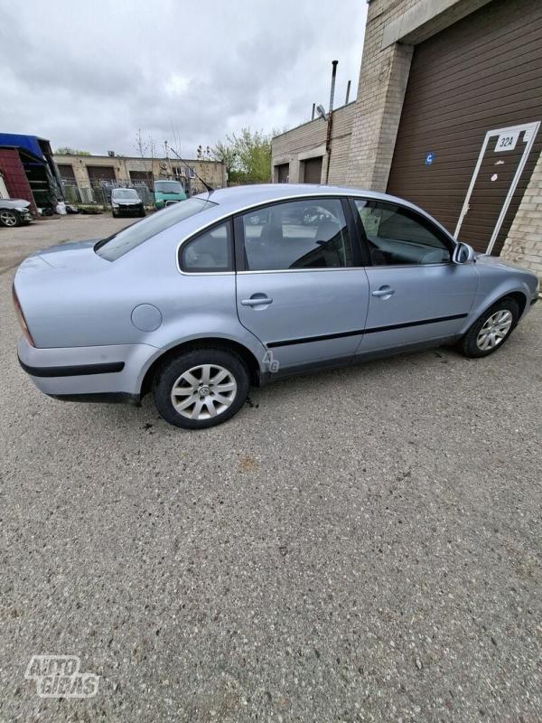 Volkswagen Passat 2005 Klaipėda, ar dzinēja tilpumu 1.90 L un nobraukumu 323 tūkst. km par 1350 €, foto 2 vietnē AUTOMOTO.COM.LV