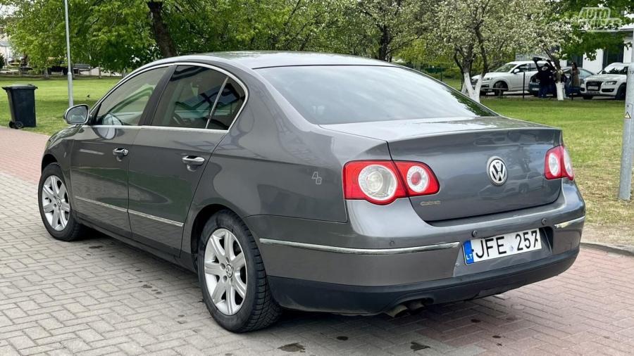 Volkswagen Passat 2005 in Silute, with an engine capacity of 2.00 L and mileage of 420 thousand km for 950 €, photo 5 on AUTOMOTO.COM.LV