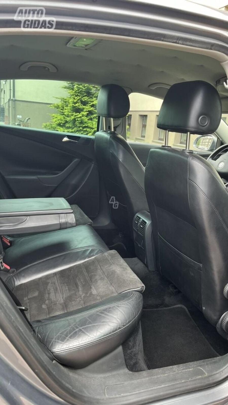 Volkswagen Passat 2005 in Silute, with an engine capacity of 2.00 L and mileage of 420 thousand km for 950 €, photo 14 on AUTOMOTO.COM.LV
