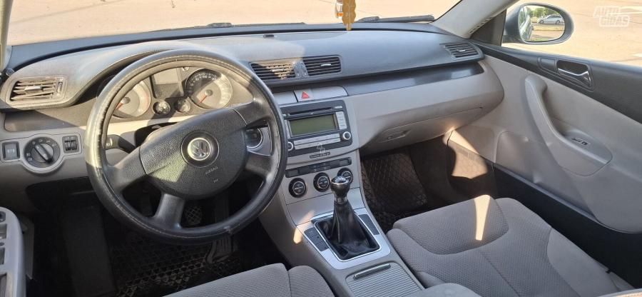 Volkswagen Passat 2005 Klaipėda, ar dzinēja tilpumu 1.90 L un nobraukumu 374 tūkst. km par 900 €, foto 7 vietnē AUTOMOTO.COM.LV