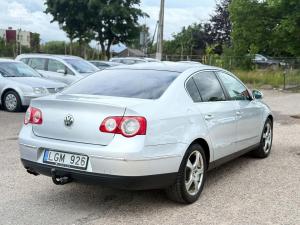Volkswagen Passat 2005 in Silute, with an engine capacity of 2.00 L and mileage of 371 thousand km for 950 €, photo 6 on AUTOMOTO.COM.LV