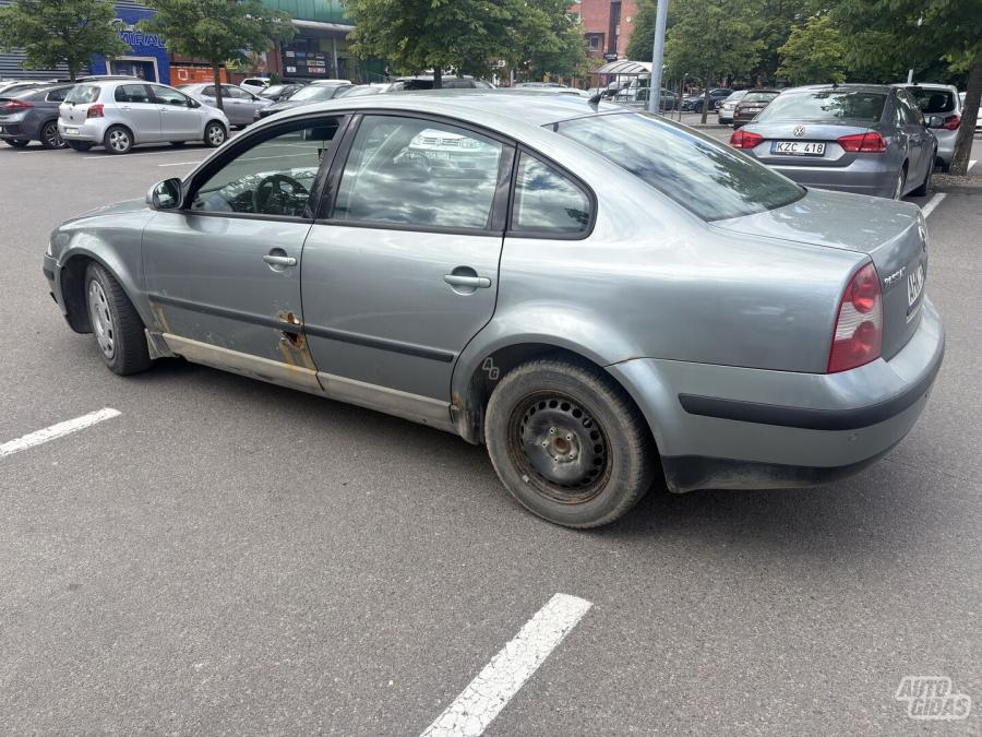 Volkswagen Passat 2005 Viļņa, ar dzinēja tilpumu 2.00 L un nobraukumu 273 tūkst. km par 490 €, foto 8 vietnē AUTOMOTO.COM.LV