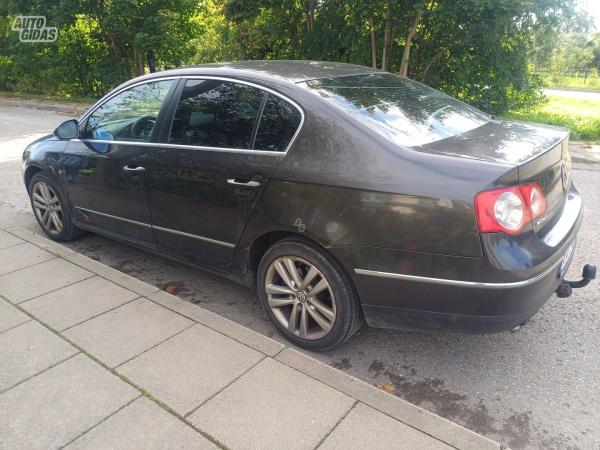 Volkswagen Passat 2005 in Vilnius, with an engine capacity of 2.00 L and mileage of 406 thousand km for 650 €, photo 6 on AUTOMOTO.COM.LV