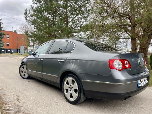 Volkswagen Passat 2006 in Kaunas, with an engine capacity of 2.00 L and mileage of 254 thousand km for 1750 €, photo 3 on AUTOMOTO.COM.LV