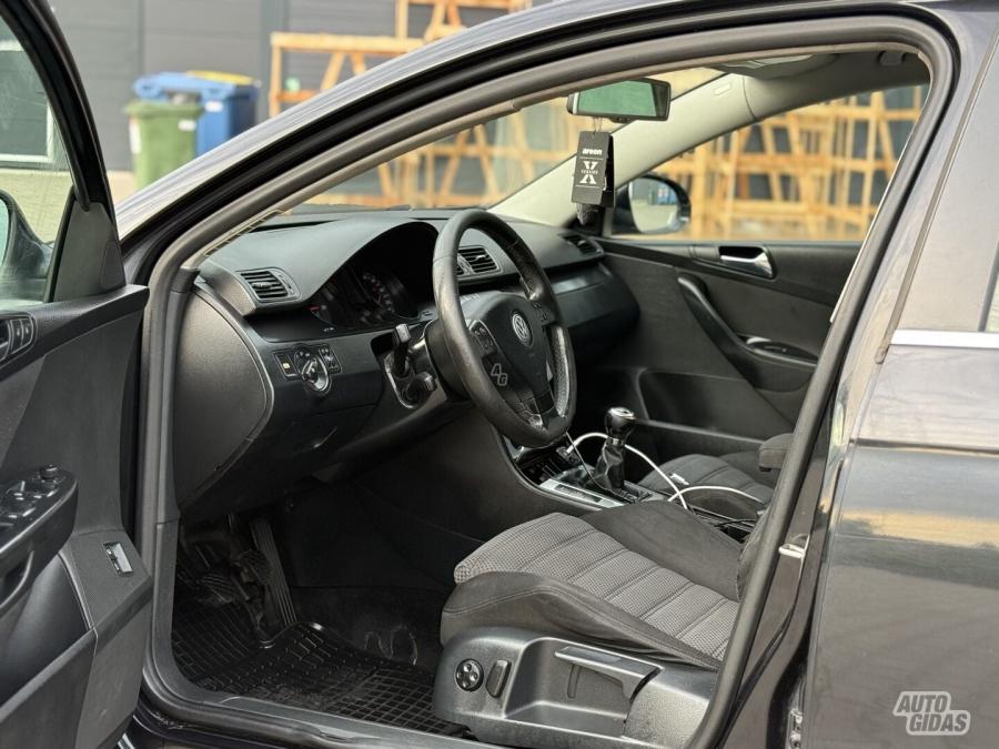 Volkswagen Passat 2006 in Kaunas, with an engine capacity of 2.00 L and mileage of 340 thousand km for 1500 €, photo 12 on AUTOMOTO.COM.LV