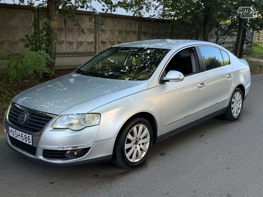 Volkswagen Passat 2006 in Kaunas, with an engine capacity of 2.00 L and mileage of 389 thousand km for 1400 €, photo 5 on AUTOMOTO.COM.LV
