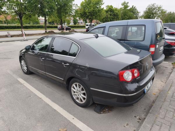 Volkswagen Passat 2006 in Klaipeda, with an engine capacity of 2.00 L and mileage of 280 thousand km for 950 €, photo 3 on AUTOMOTO.COM.LV