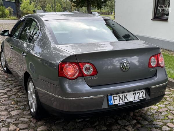 Volkswagen Passat 2006 Kauņa, ar dzinēja tilpumu 2.00 L un nobraukumu 111 tūkst. km par 1750 €, foto 5 vietnē AUTOMOTO.COM.LV