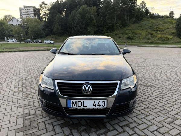 Volkswagen Passat 2006 Viļņa vietnē Volkswagen Passat 2006 Viļņa, ar dzinēja tilpumu 1.90 L un nobraukumu 397 tūkst. km par 1800 €, foto 7 vietnē AUTOMOTO.COM.LV