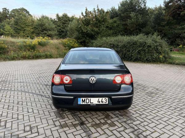 Volkswagen Passat 2006 Viļņa vietnē Volkswagen Passat 2006 Viļņa, ar dzinēja tilpumu 1.90 L un nobraukumu 397 tūkst. km par 1800 €, foto 8 vietnē AUTOMOTO.COM.LV
