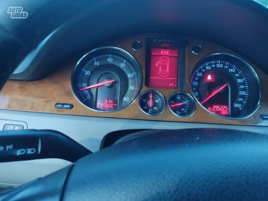 Фольксваген Пассат 2006 в Вильнюс, объемом двигателя 2.00 л и пробегом 295 тыс. км за 1500 €, фото 8 на AUTOMOTO.COM.LV