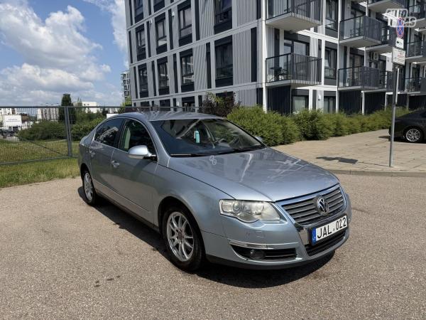 Volkswagen Passat 2007 in Vilnius, with an engine capacity of 2.00 L and mileage of 262 thousand km for 2300 €, photo 3 on AUTOMOTO.COM.LV