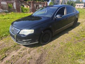 Volkswagen Passat 2007 in Ignalina, with an engine capacity of 2.00 L and mileage of 333 thousand km for 500 €, photo 6 on AUTOMOTO.COM.LV
