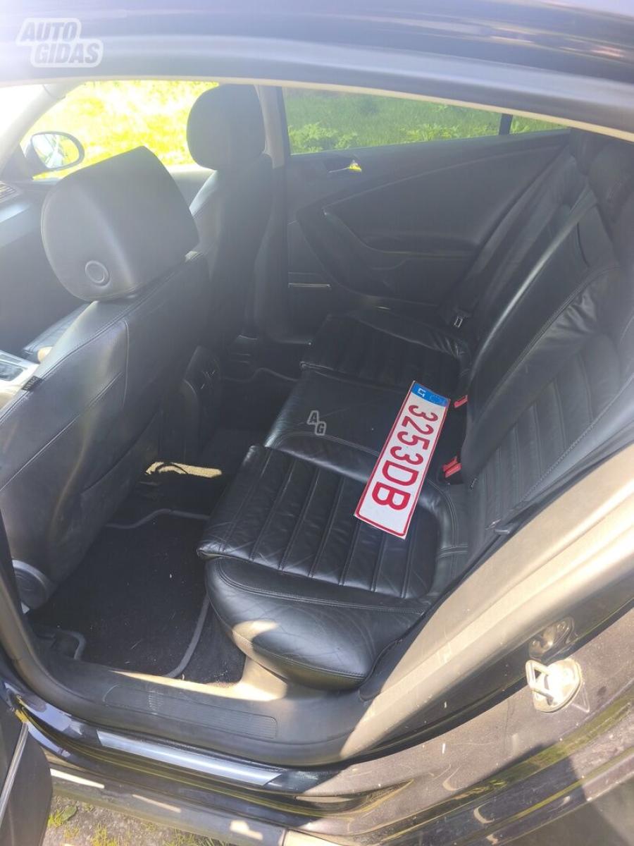 Volkswagen Passat 2007 in Ignalina, with an engine capacity of 2.00 L and mileage of 333 thousand km for 500 €, photo 7 on AUTOMOTO.COM.LV