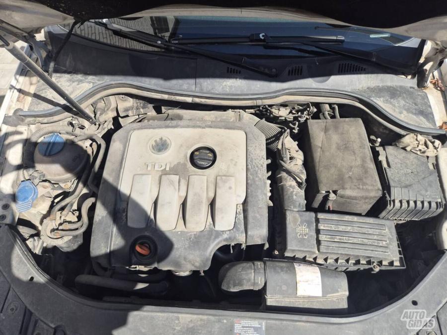 Volkswagen Passat 2007 in Kaunas, with an engine capacity of 2.00 L and mileage of 312 thousand km for 1400 €, photo 17 on AUTOMOTO.COM.LV