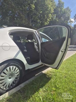 Volkswagen Passat 2007 in Kaunas, with an engine capacity of 2.00 L and mileage of 312 thousand km for 1400 €, photo 24 on AUTOMOTO.COM.LV