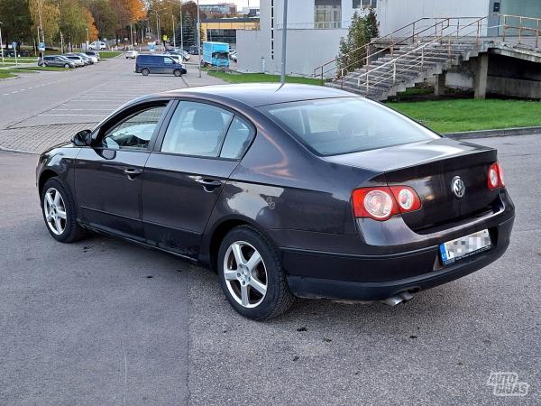 Volkswagen Passat 2007 Šauļi, ar dzinēja tilpumu 2.00 L un nobraukumu 0 tūkst. km par 1299 €, foto 4 vietnē AUTOMOTO.COM.LV