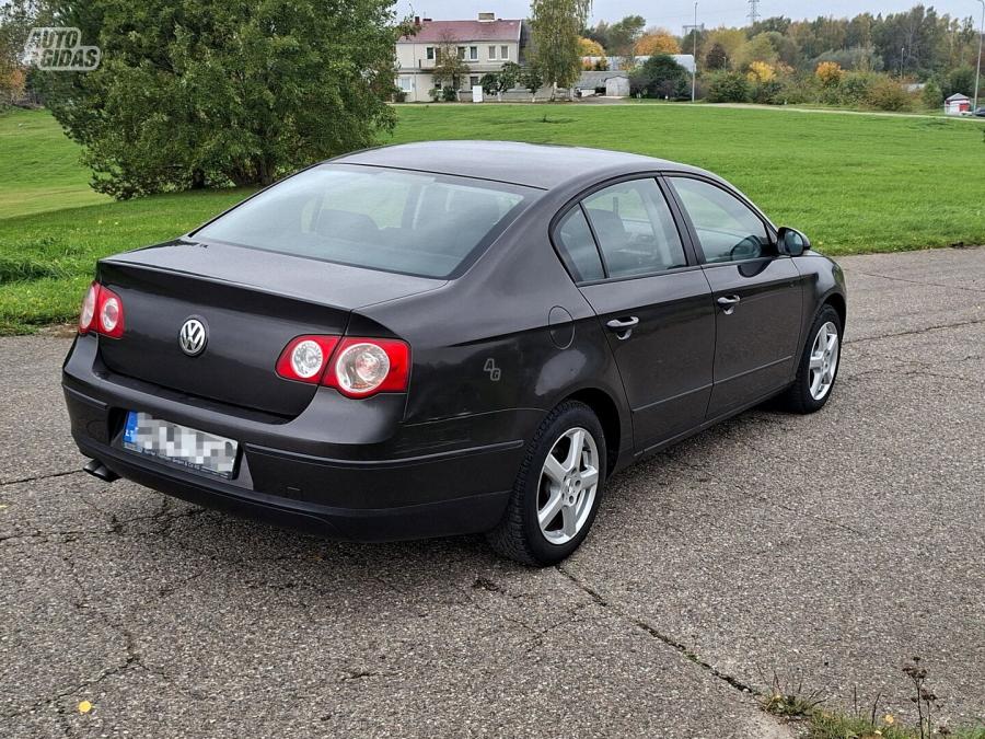 Volkswagen Passat 2007 Šauļi, ar dzinēja tilpumu 2.00 L un nobraukumu 0 tūkst. km par 1550 €, foto 4 vietnē AUTOMOTO.COM.LV