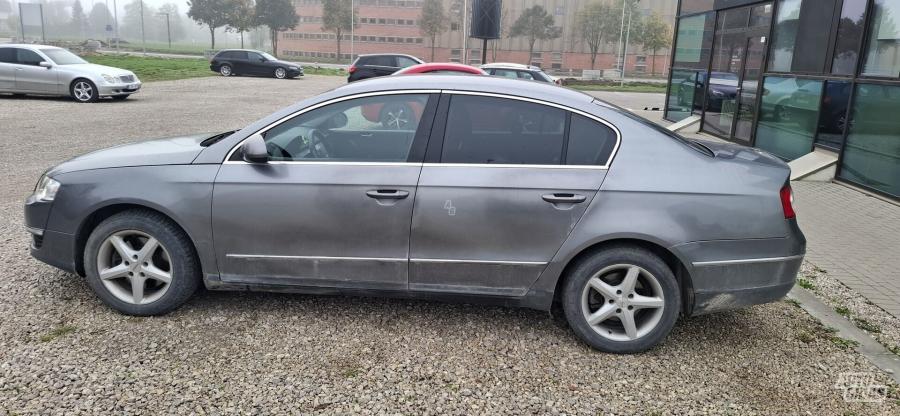 Volkswagen Passat 2007 in Siauliai, with an engine capacity of 1.90 L and mileage of 374 thousand km for 900 €, photo 8 on AUTOMOTO.COM.LV