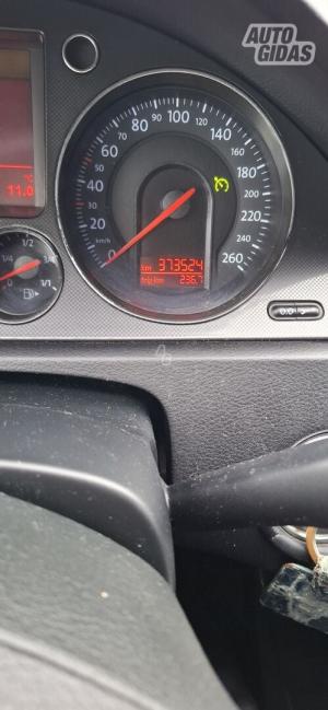 Volkswagen Passat 2007 in Siauliai, with an engine capacity of 1.90 L and mileage of 374 thousand km for 900 €, photo 13 on AUTOMOTO.COM.LV