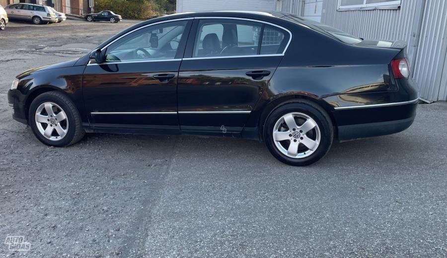 Volkswagen Passat 2007 Marijampole, ar dzinēja tilpumu 1.90 L un nobraukumu 334 tūkst. km par 900 €, foto 1 vietnē AUTOMOTO.COM.LV