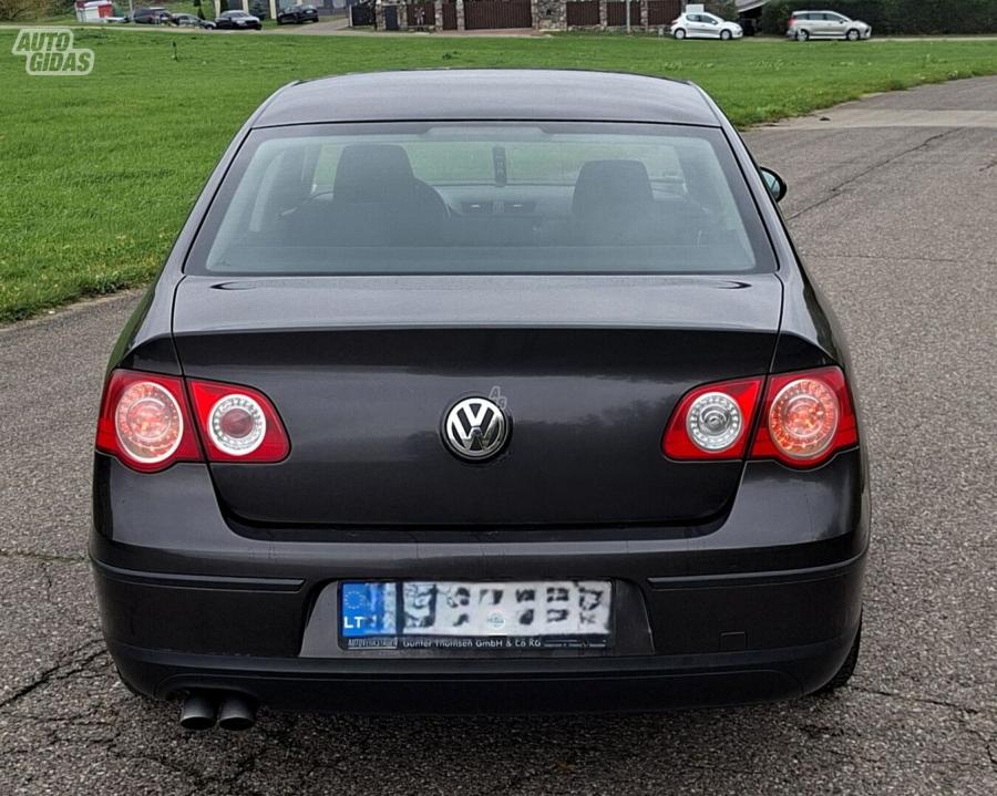 Volkswagen Passat 2007 in Siauliai, with an engine capacity of 2.00 L and mileage of 0 thousand km for 1450 €, photo 4 on AUTOMOTO.COM.LV