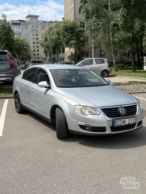 Volkswagen Passat 2008 in Kaunas, with an engine capacity of 2.00 L and mileage of 270 thousand km for 1100 €, photo 3 on AUTOMOTO.COM.LV