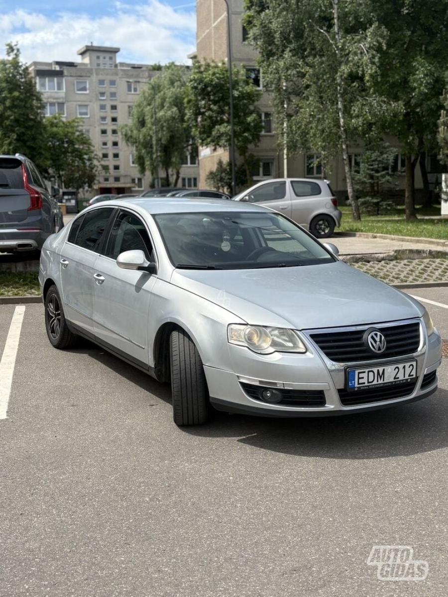 Volkswagen Passat 2008 in Kaunas, with an engine capacity of 2.00 L and mileage of 270 thousand km for 1100 €, photo 3 on AUTOMOTO.COM.LV