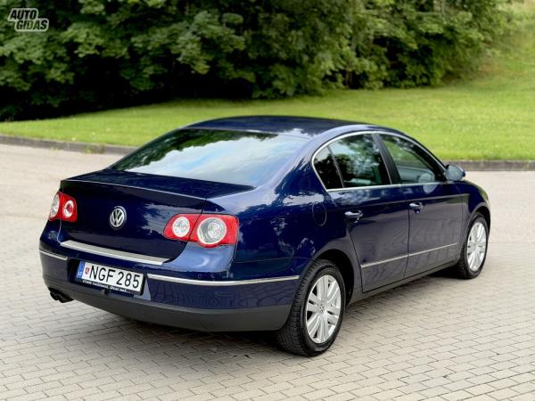 Volkswagen Passat 2009 in Vilnius, with an engine capacity of 2.00 L and mileage of 252 thousand km for 2500 €, photo 8 on AUTOMOTO.COM.LV