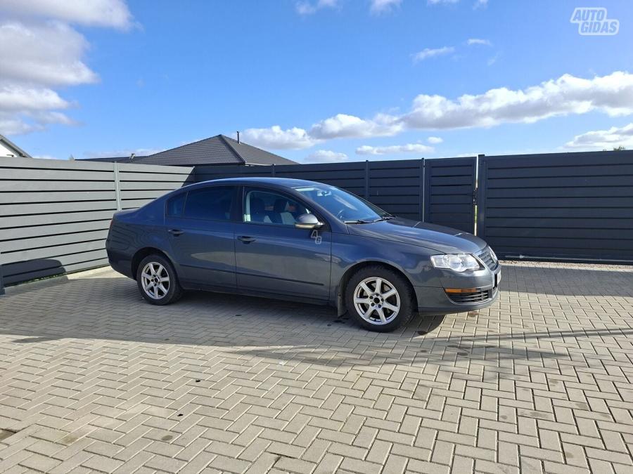 Volkswagen Passat 2009 Klaipėda, ar dzinēja tilpumu 1.90 L un nobraukumu 302 tūkst. km par 2900 €, foto 8 vietnē AUTOMOTO.COM.LV