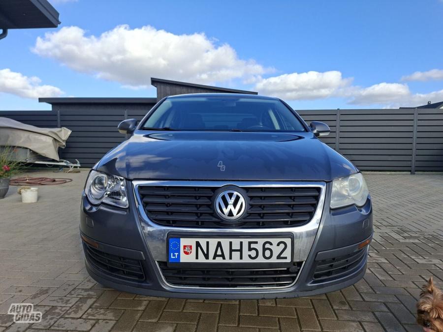 Volkswagen Passat 2009 Klaipėda, ar dzinēja tilpumu 1.90 L un nobraukumu 302 tūkst. km par 2900 €, foto 9 vietnē AUTOMOTO.COM.LV