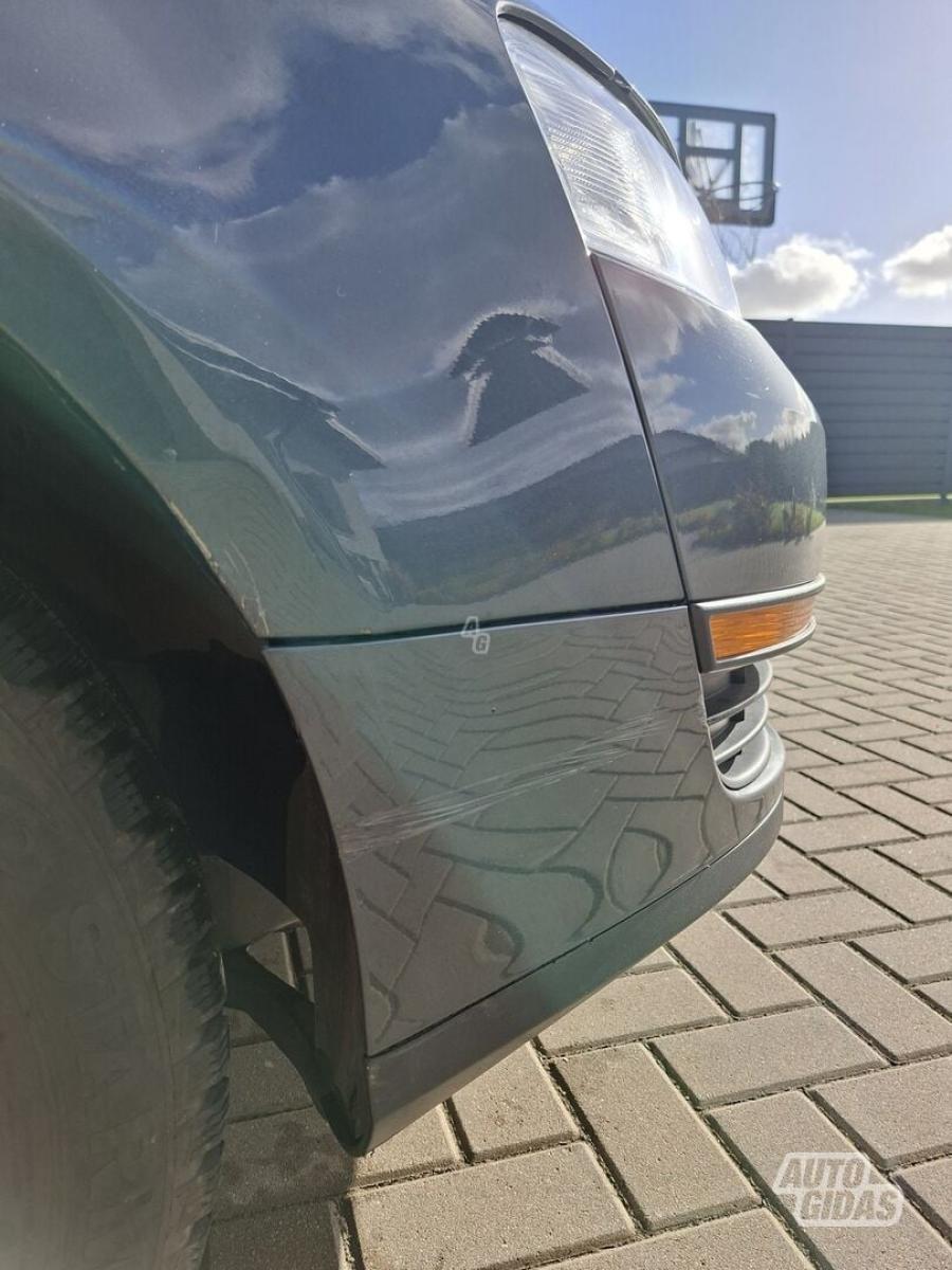 Volkswagen Passat 2009 Klaipėda, ar dzinēja tilpumu 1.90 L un nobraukumu 302 tūkst. km par 2900 €, foto 24 vietnē AUTOMOTO.COM.LV