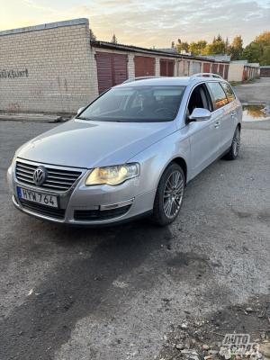 Volkswagen Passat 2009 in Panevezys, with an engine capacity of 3.20 L and mileage of 379 thousand km for 1500 €, photo  on AUTOMOTO.COM.LV