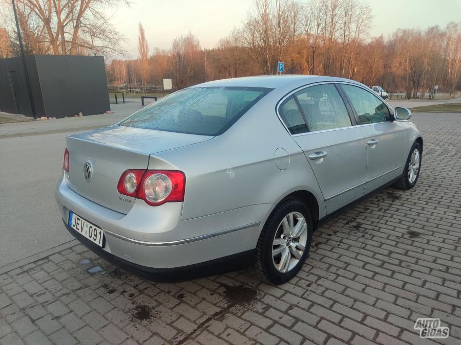 Volkswagen Passat 2010 Ukmergė, ar dzinēja tilpumu 2.00 L un nobraukumu 375 tūkst. km par 2700 €, foto 4 vietnē AUTOMOTO.COM.LV